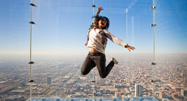 360 Chicago Glass Floor | Viewfloor.co